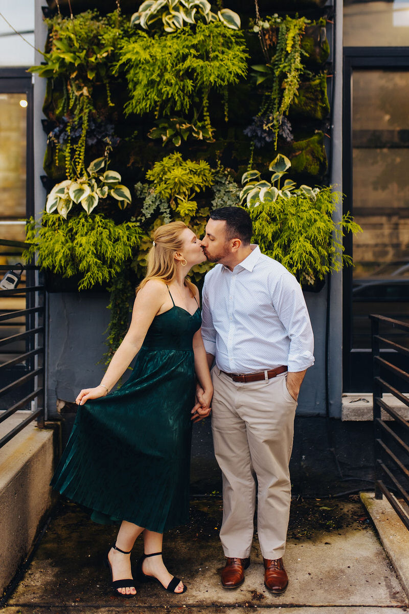 14 Amazing Spots for Engagement Photos in Philadelphia ...