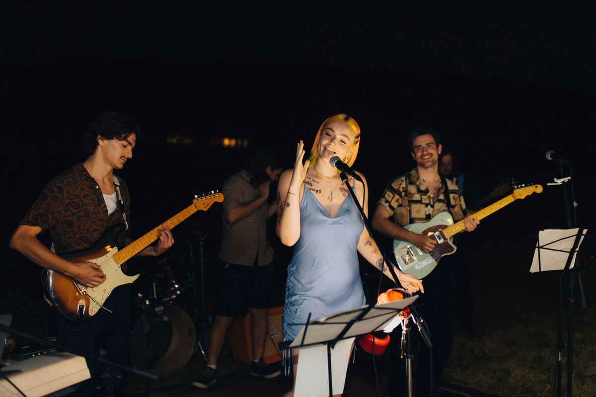 7 Tips for Choosing Between a Live Band vs DJ for Weddings ...